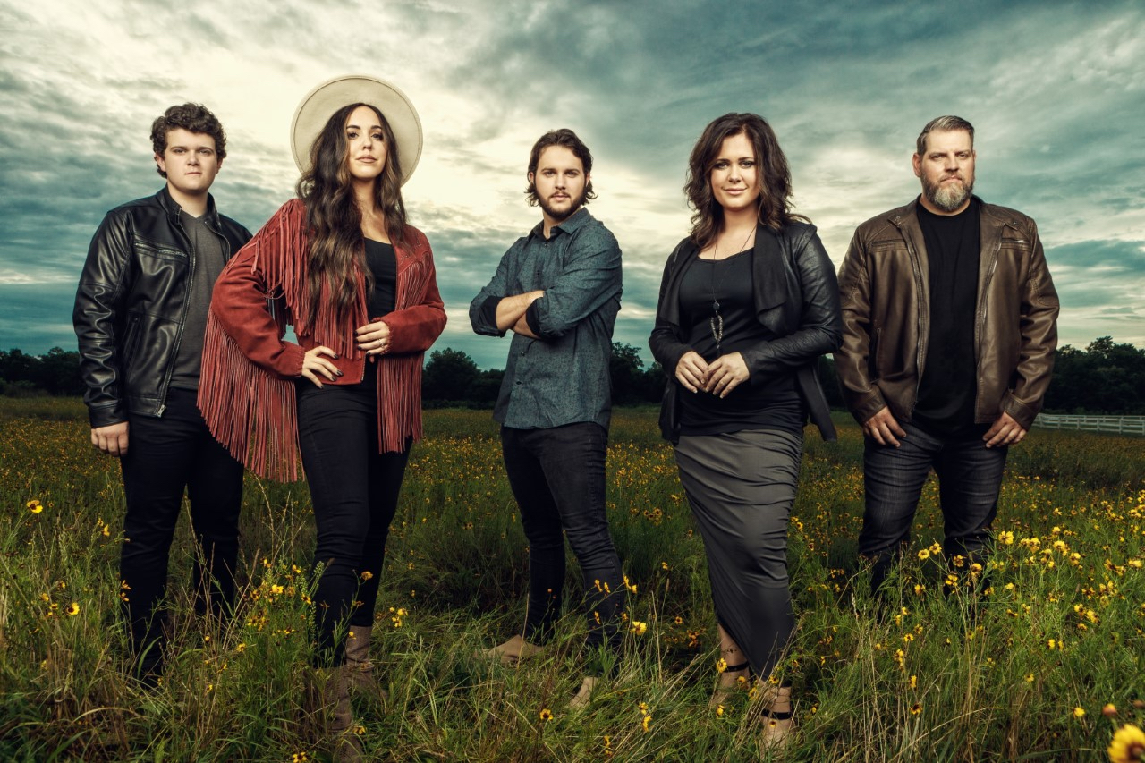 Check Out This Great Video Of David Phelps And His Family - Southern ...